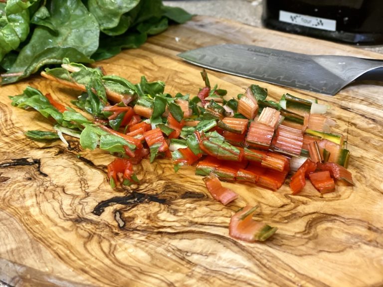 10 Tips for Using Spring Greens • The Crunchy Ginger
